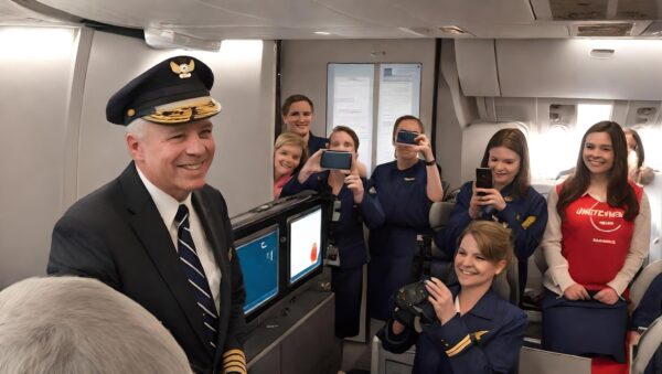 Student Choir Sing An Emotional Farewell Song After Pilot’s Last Flight ...