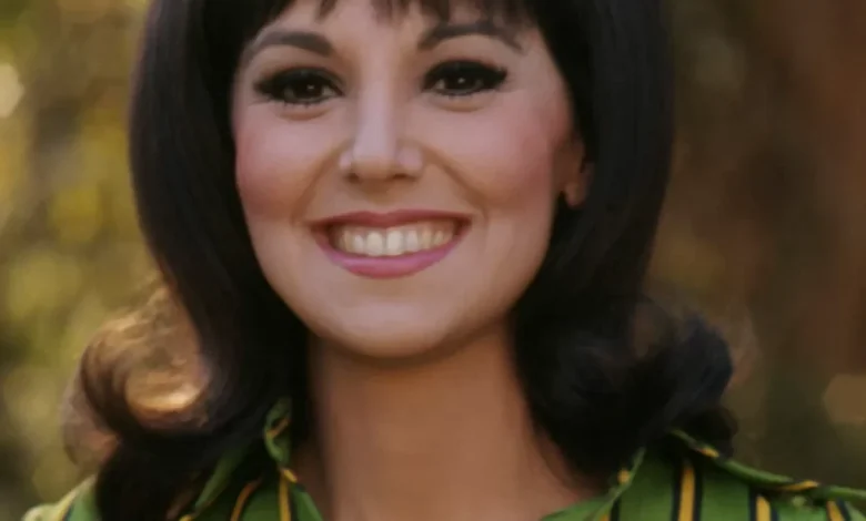 Fans Claim Marlo Thomas Altered Her Natural Beauty with Surgery: A ...