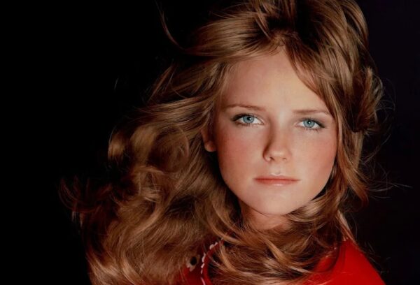 How the 'First American Supermodel' Looks at 77 Without Hiding Her ...