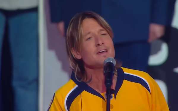 Keith Urban’s Powerful ‘Star-Spangled Banner’ Performance Shakes ...